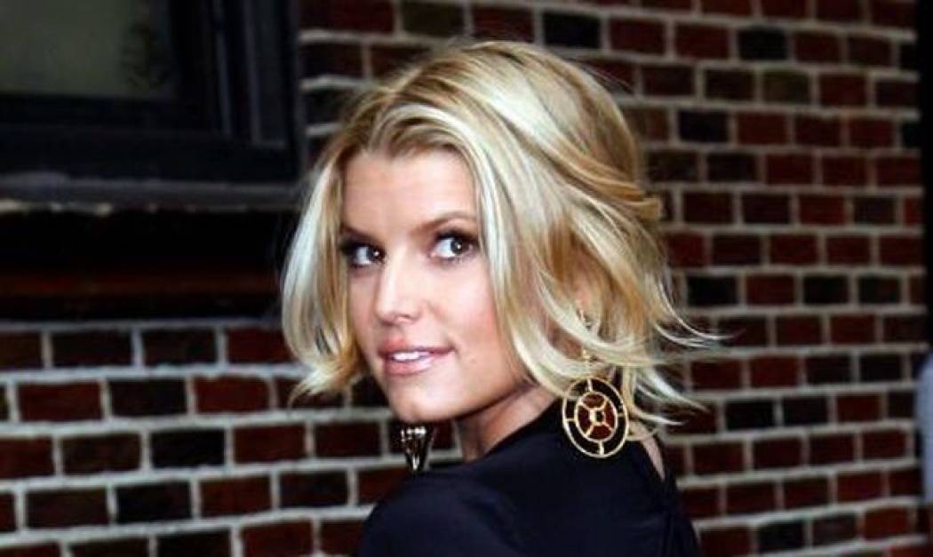 H Jessica Simpson στον David Letterman | Gossip-tv.gr