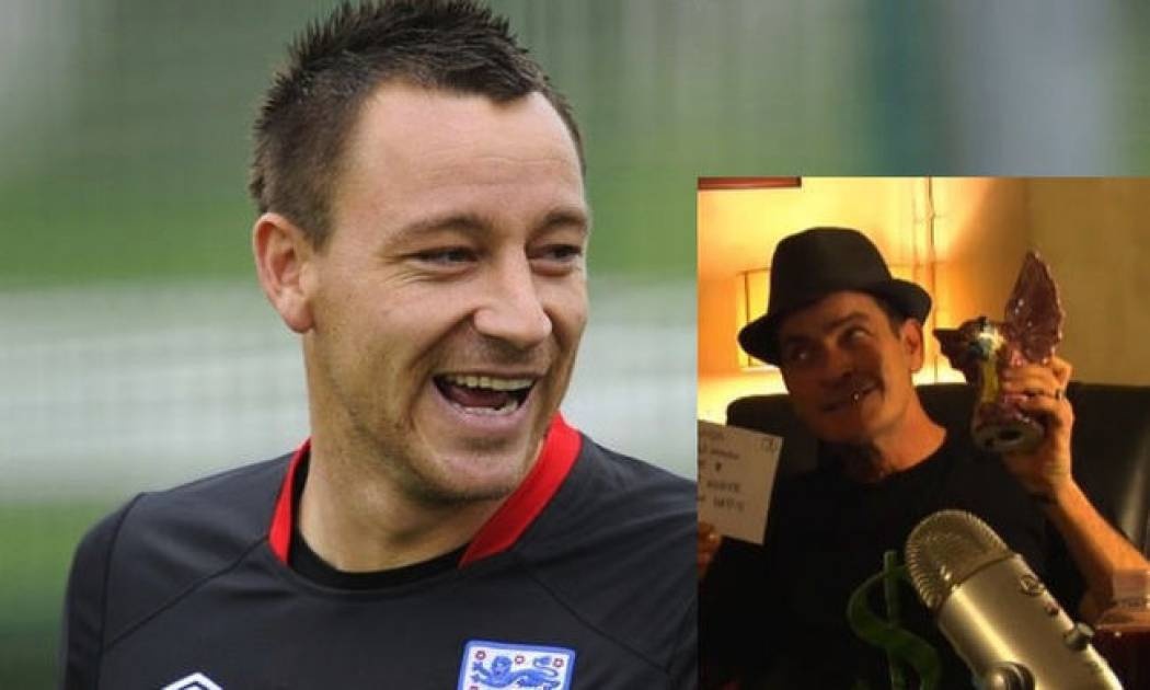 Ο Charlie Sheen χαρακτήρισε τον Terry… τρελό | Gossip-tv.gr