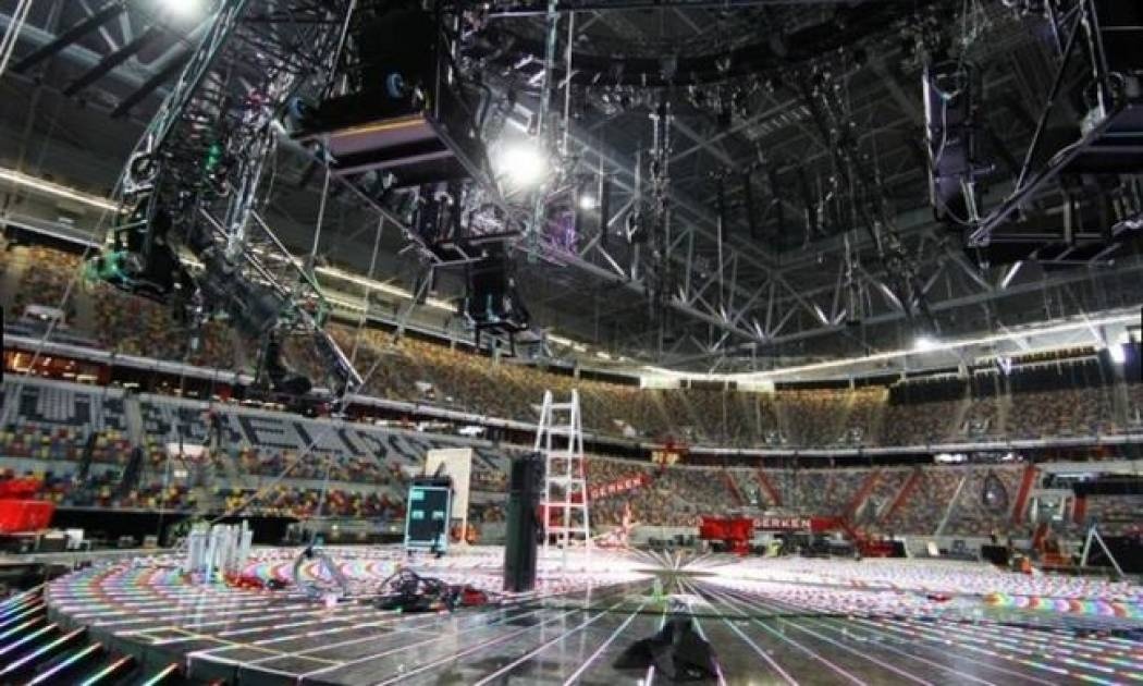 Δείτε τη σκηνή της Eurovision στο Dusseldorf Arena | Gossip-tv.gr