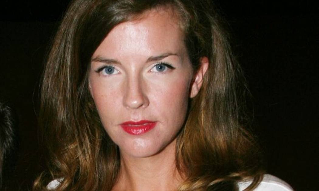 Monica McShane: Τι λέει για τον ρόλο της στο έργο «Αιδοίου μονόλογοι ...