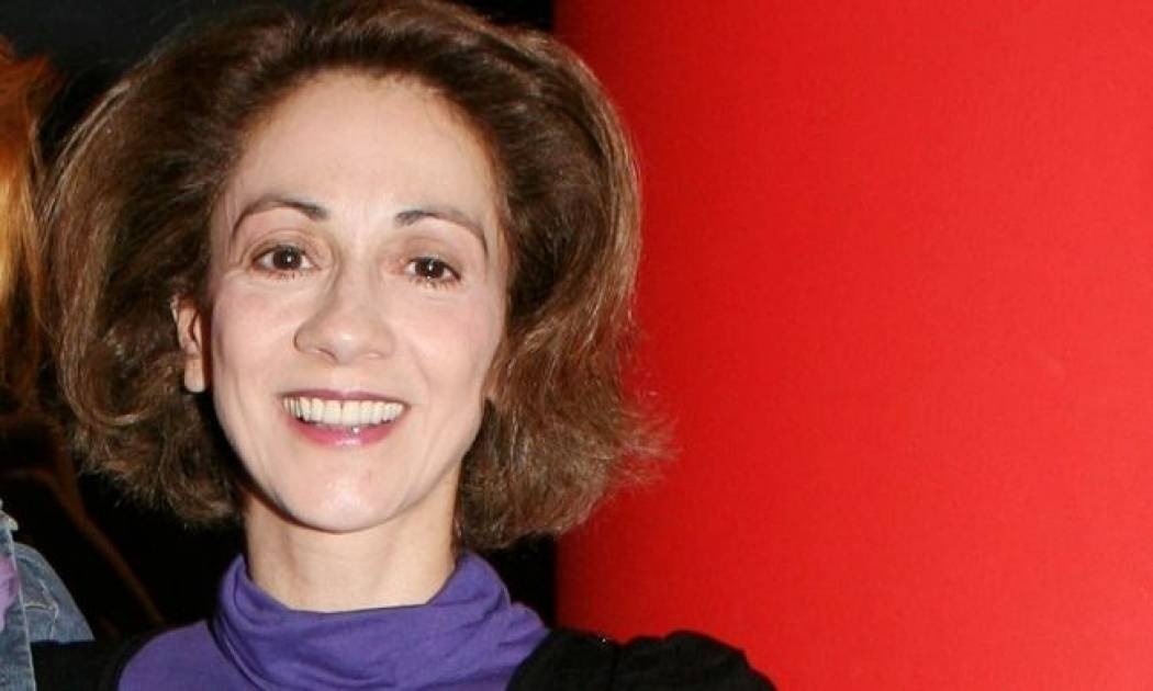 Μανίνα Ζουμπουλάκη: «Καθάριζα καμπινέδες και σέρβιρα καφέδες» | Gossip ...