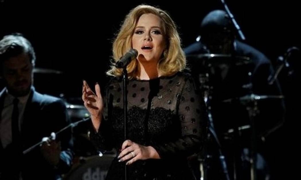 Σάρωσε η Αντέλ στα βραβεία Billboard! | Gossip-tv.gr