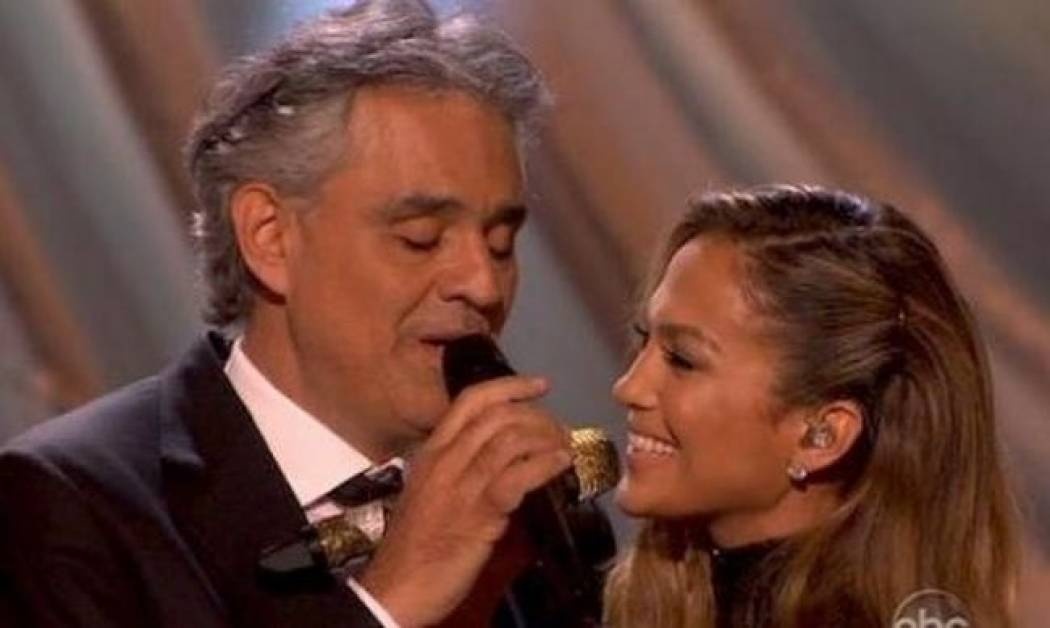 Η συγκλονιστική ερμηνεία των Jennifer Lopez-Andrea Bocelli στο Dancing ...