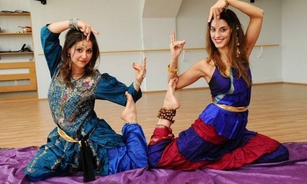 Το πρώτο Bollywood flash mob στην Ελλάδα | Gossip-tv.gr