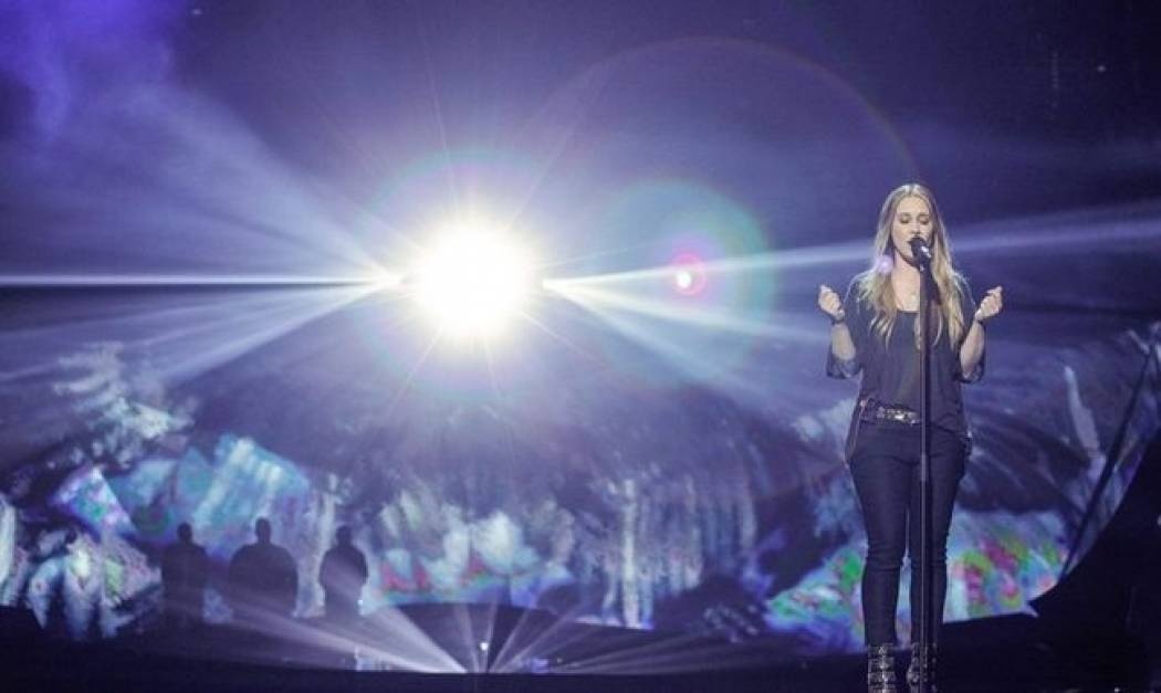 Eurovision 2013: Ολλανδία: Η Anouk μαζί με τα πουλιά στην σκηνή του ...