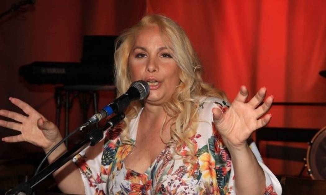 Κι όμως είναι η Τζένη Χειλουδάκη | Gossip-tv.gr