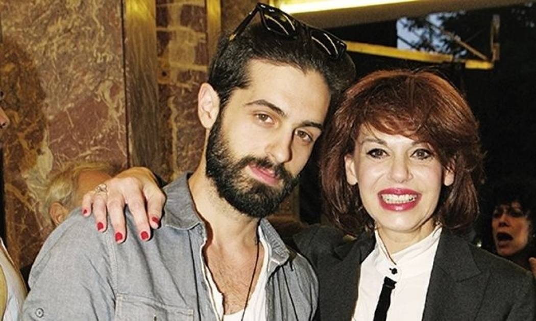 Ο εγγονός του Γκιωνάκη είναι… σκηνοθέτης! | Gossip-tv.gr