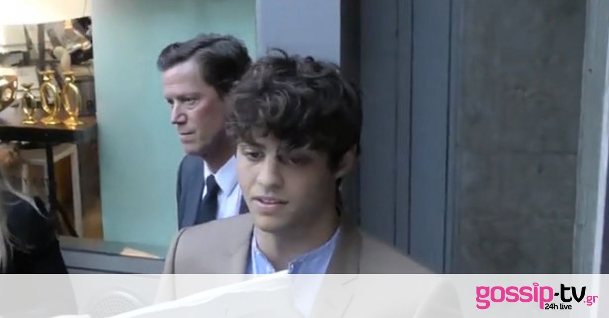 Γιατί ο Noah Gregory Centineo είναι ο πιο σέξι και «καυτός» άντρας του ...