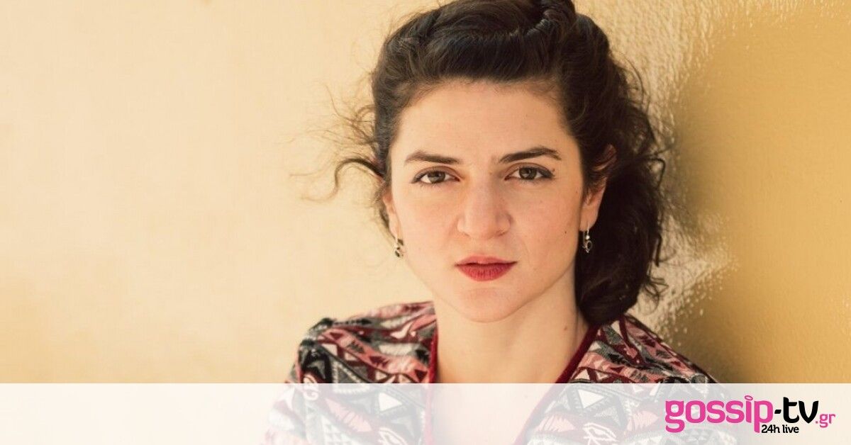 Μαρία Μοσχούρη: Ο κόσμος στο δρόμο με πλησιάζει με την απορία αν είμαι ...