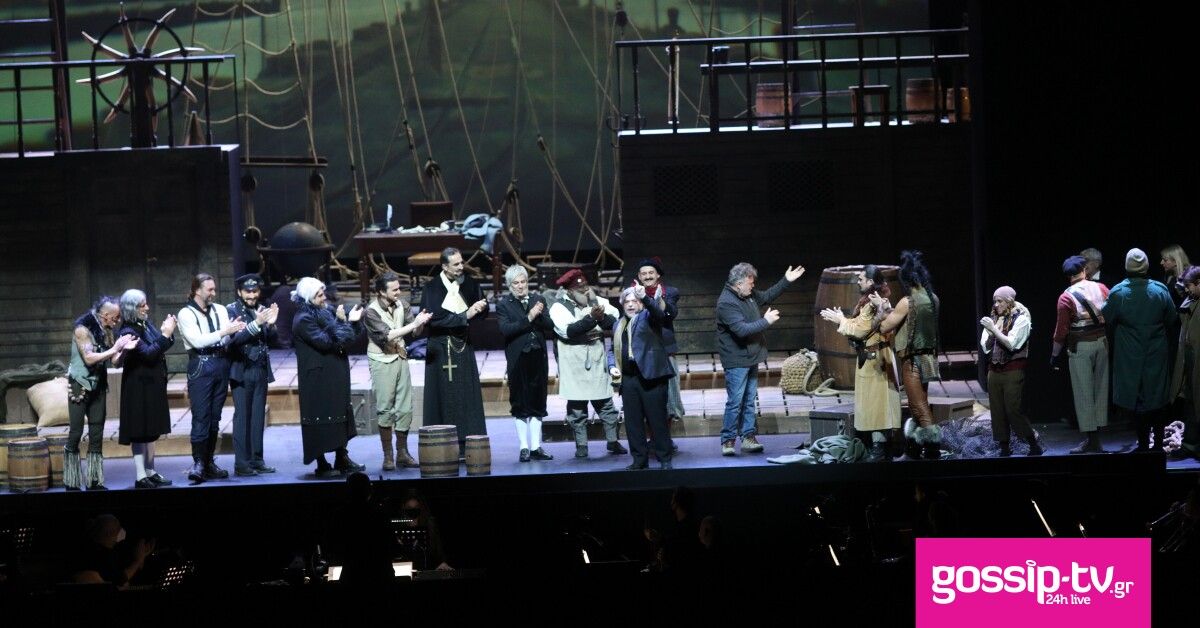 Πλήθος κόσμου στην πρεμιέρα της παράσταση Moby Dick | Gossip-tv.gr