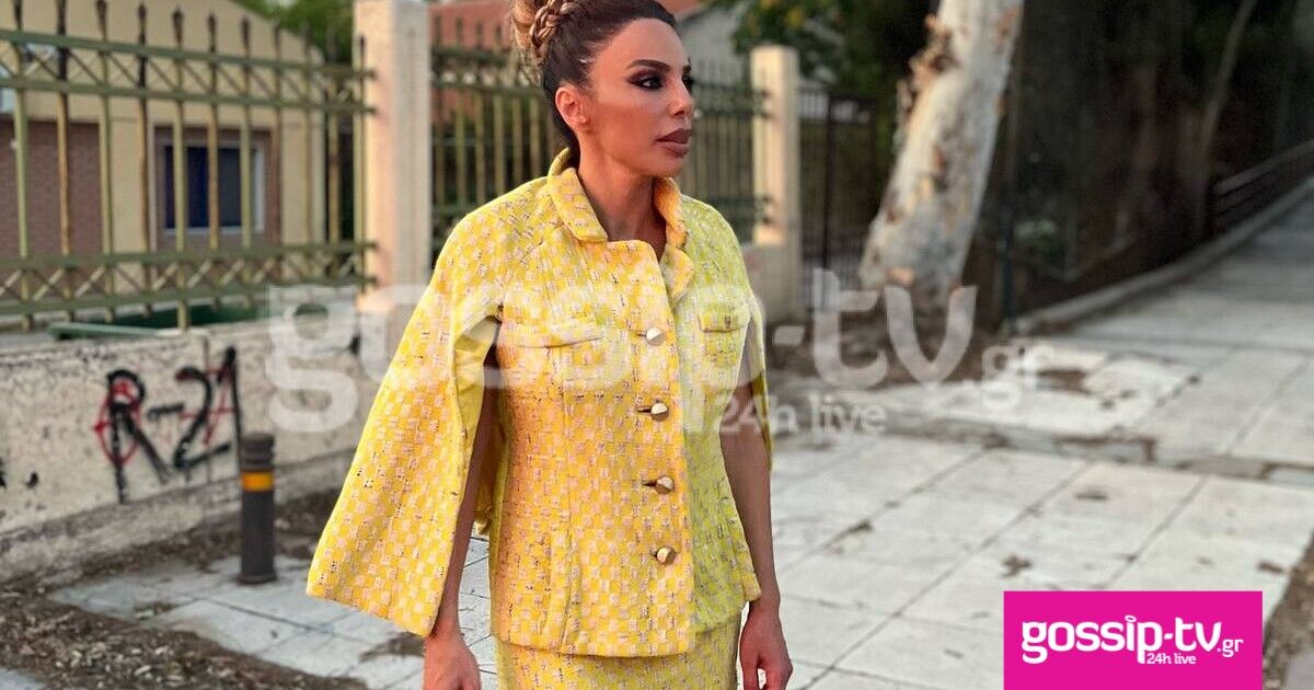 Κέλλυ Κελεκίδου: Με σύνολο της μητέρας της στη φωτογράφιση για την ...