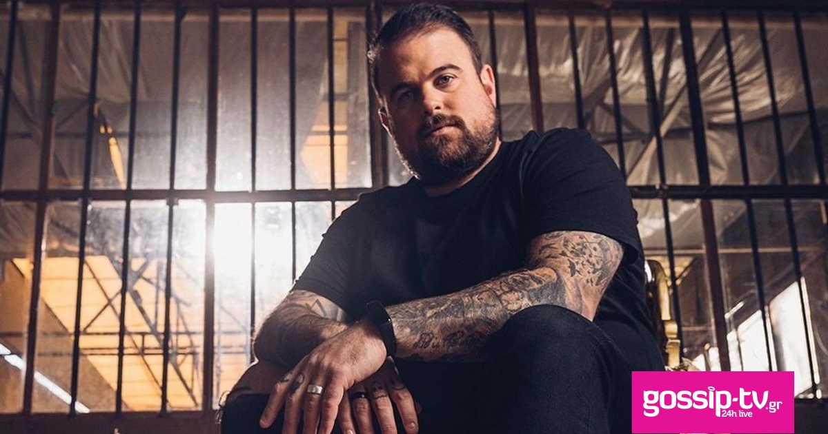 Νικόλας Ράπτης: Παντρεύτηκε την κούκλα σύντροφό του στην Αντίπαρο ...