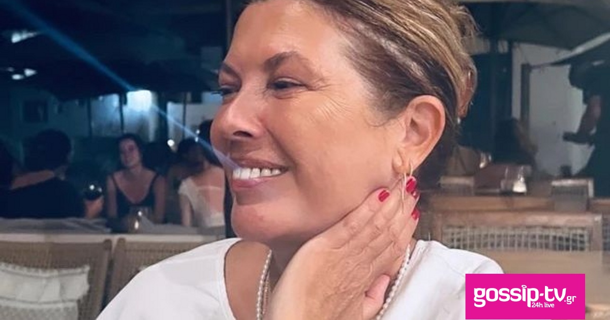 Αλιμπέρτη: Στόλισε το πιο πρωτότυπο Χριστουγεννιάτικο δέντρο – Και δεν ...