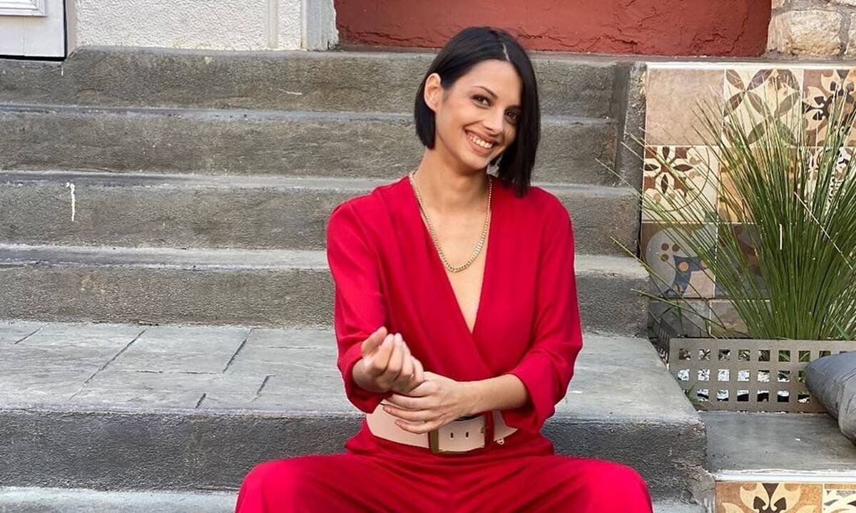 Άννα Μπεζάν: Δεν φαντάζεστε πώς πήρε το ρόλο της στις 8 λέξεις | Gossip ...