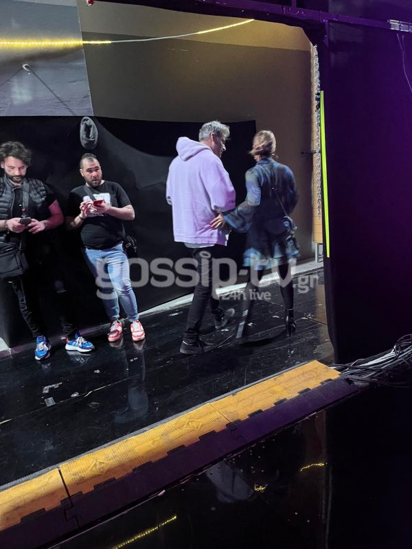 J2US: Όλα όσα γίνονταν off camera! Το φρεσκάρισμα της Βανδή, ο Αλέξης Παππάς & η Δανάη Μπάρκα ...